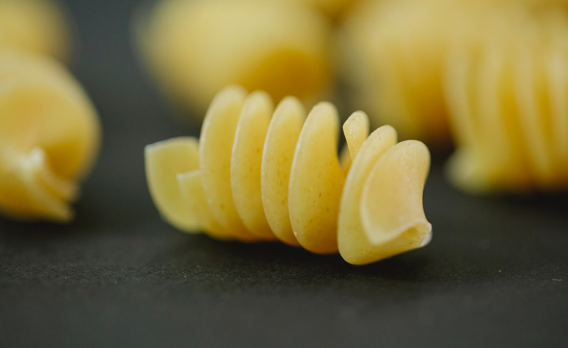 Writing plot twists in flash fiction – Fusilli Writing